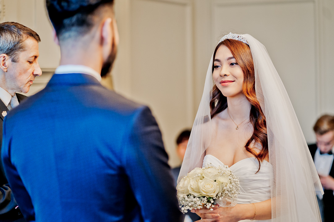 Small Intimate London Wedding | Marylebone Town Hall
