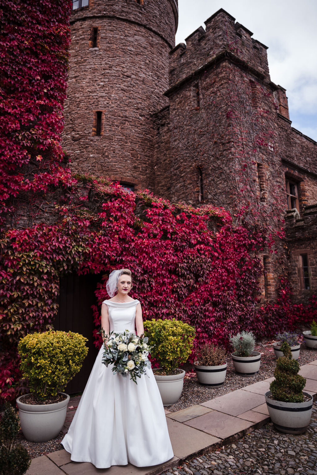 Alternative Autumnal Wedding at Rowton Castle with a Fleabag reading ...